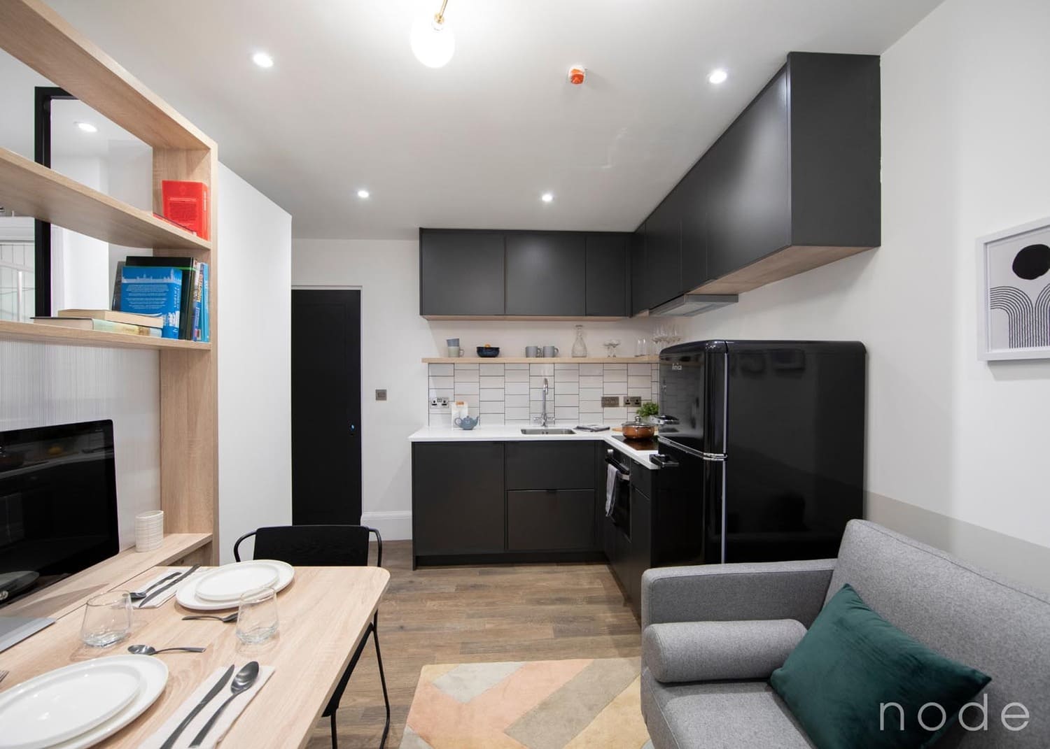 Comfy 1 Open Bedroom Apartment | Node Living